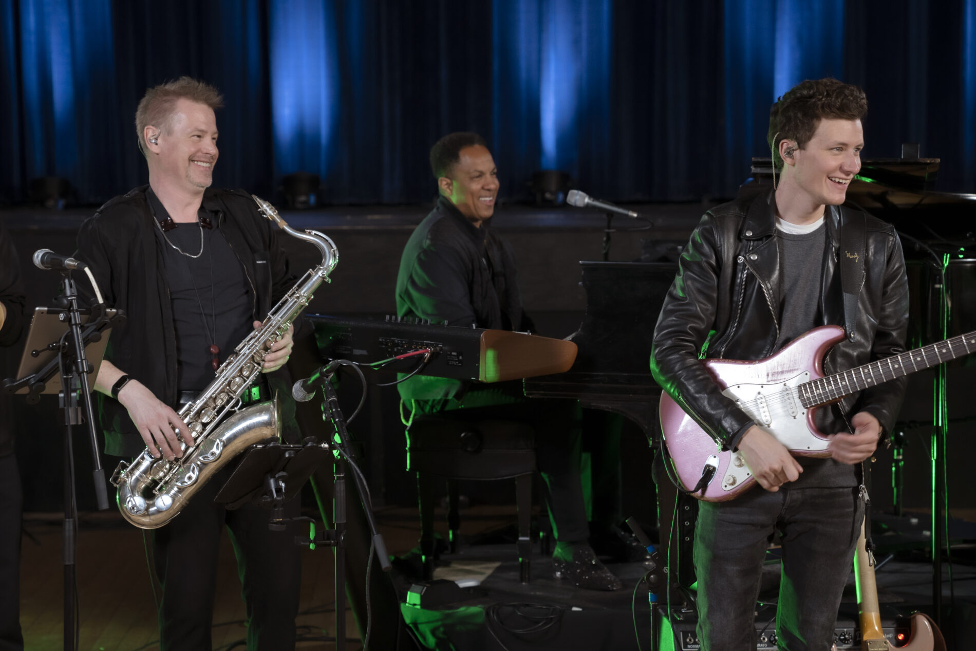 Classic Yellow – Music Management